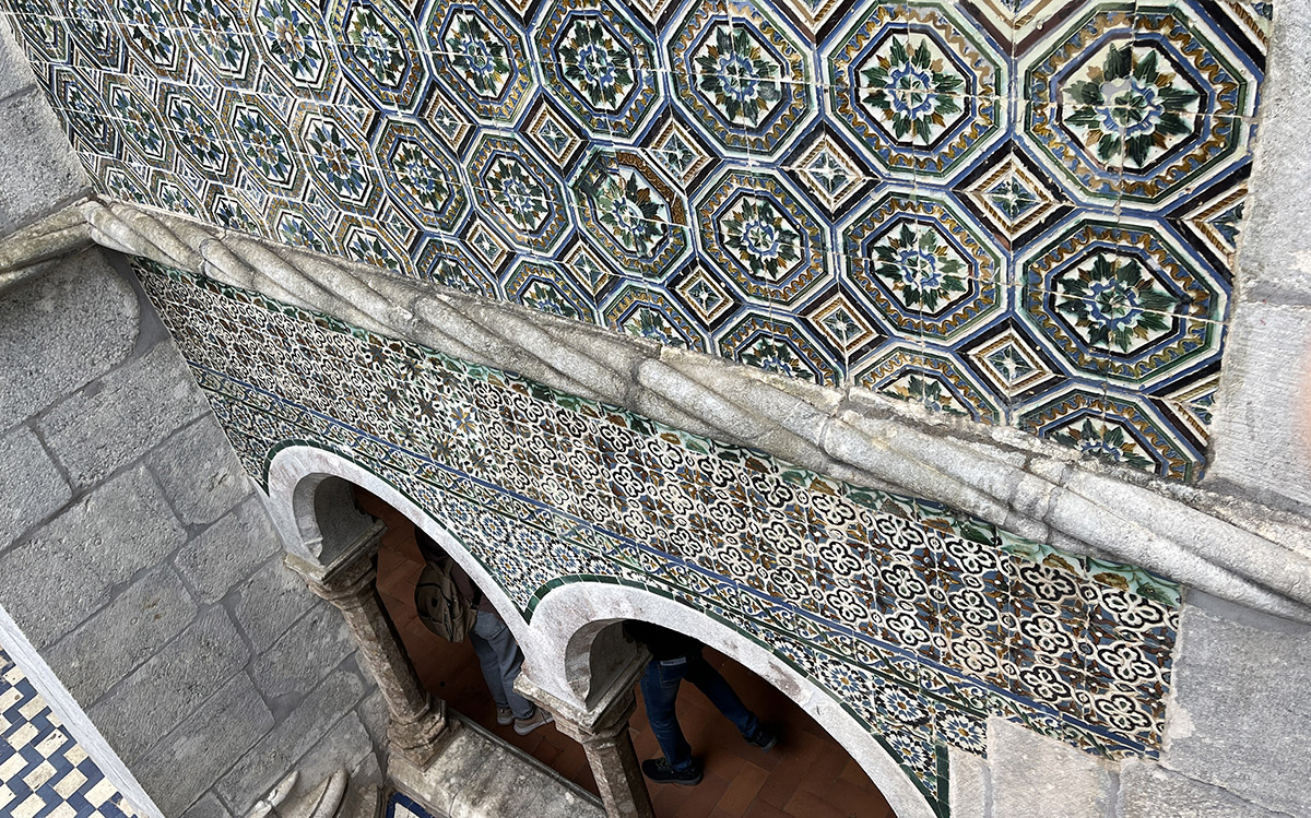 Exploring the Rich History and Beauty of Portuguese Azulejos - Coloring ...